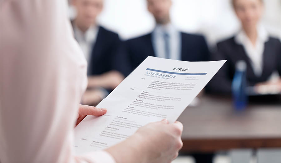 How to Successfully Brag at Work: A Useful Guide to Help you Get Noticed